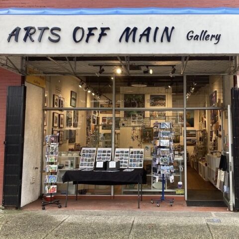 Arts Off Main Gallery - Silverfinch Jewelry Design